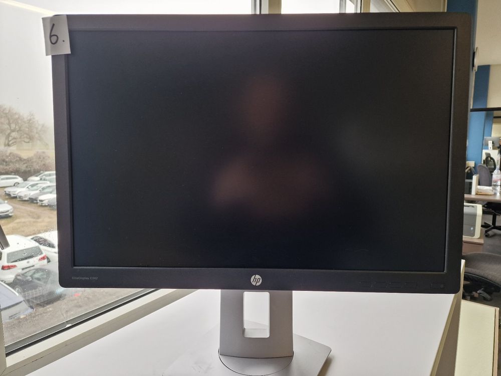 Monitor HP EliteDisplay 242, 24 Zoll (Gebraucht) in Studen BE für CHF ...