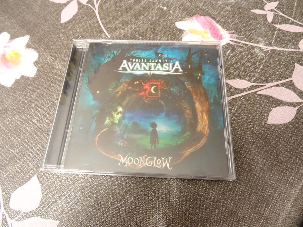 Tobias Sammet's Avantasia - Moonglow CD (Gebraucht) in Olten für CHF 8 – mit Lieferung auf ...