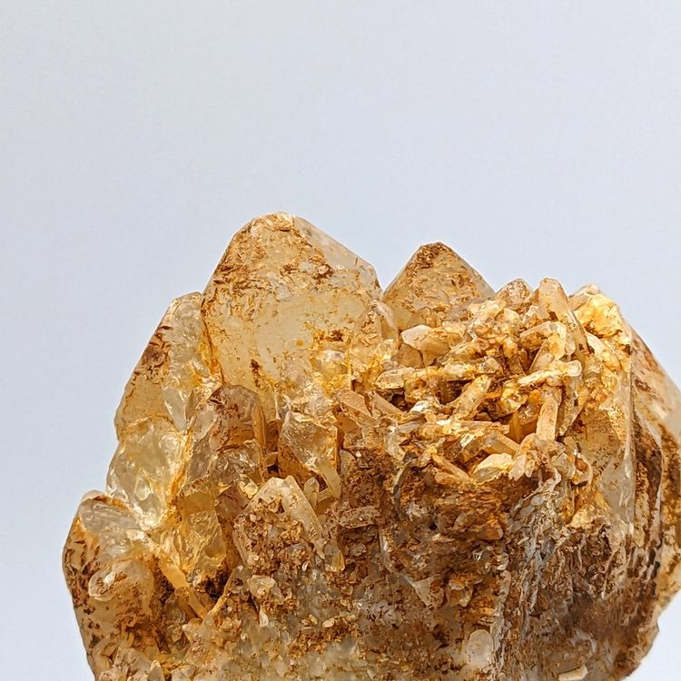 NATÜRLICHER GELBGESTREIFTER DELPHINIT-QUARZ, ALPIN, LIMONIT (Nuovo (secondo la descrizione)) a ...