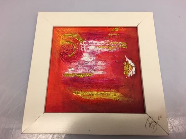 Relief-Bild rot-gold in weissen Rahmen (Gebraucht) in Olten für CHF 1 ...