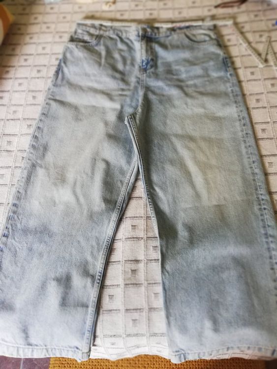 Jeans Zara, grosszügiger Schnitt (Gebraucht) in Rebeuvelier für CHF 8 ...