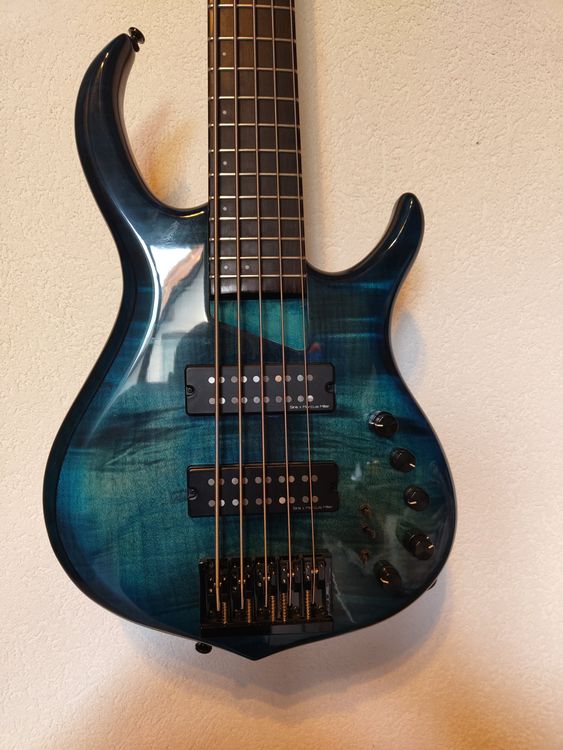 Marcus Miller M7 5 Saiter (Gebraucht) in Bäretswil für CHF 450 – nur ...