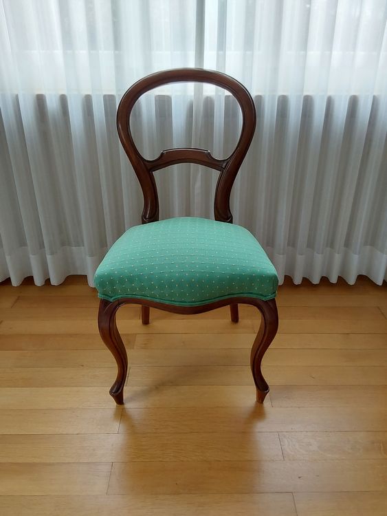 Antiker Stuhl gepolstert (Gebraucht) in Arbon für CHF 50 – nur Abholung auf Ricardo kaufen