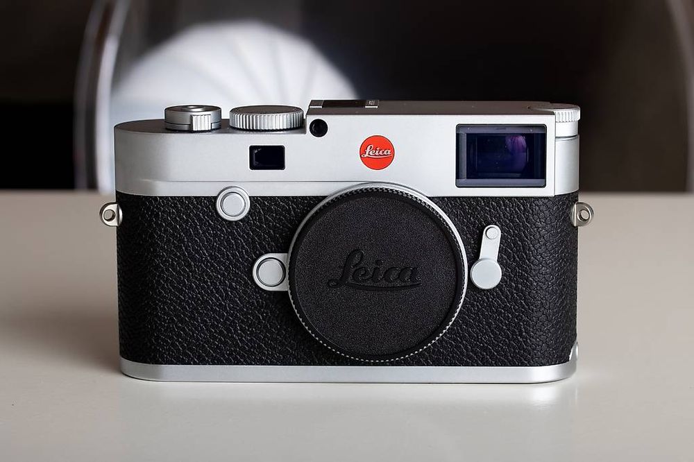 Leica M10-R (silver) (Gebraucht) in Pully für CHF 5200 – mit Lieferung auf Ricardo kaufen