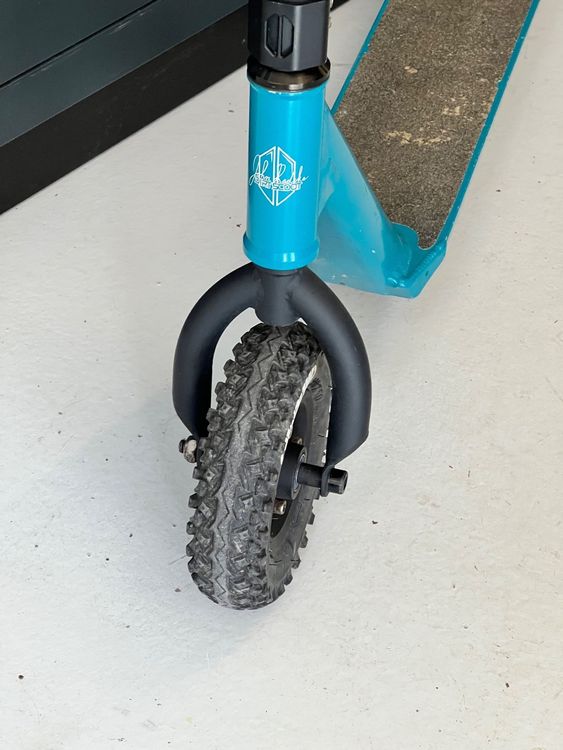 Cooler Dirt Scooter "John Radtke" (Gebraucht) in Einsiedeln für CHF 30 ...