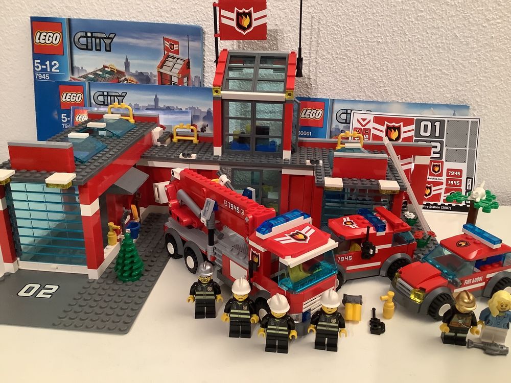 Lego City Feuerwehr-Hauptquartier 7945 von 2007 + 60001 | Kaufen auf ...