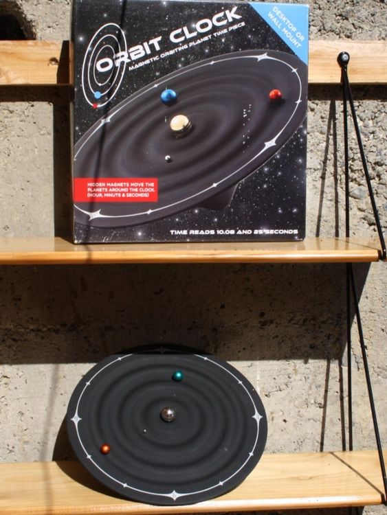 ORBIT CLOCK PLANETEN UHR (Gebraucht) in Wauwil für CHF 25 – mit ...