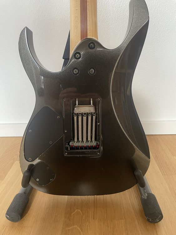 Ibanez RG1527 Prestige – 7 String Electric Guitar | Kaufen auf Ricardo