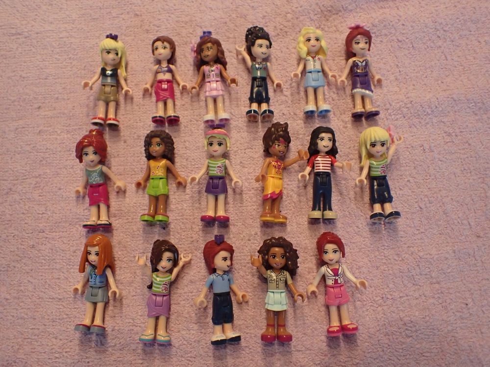 viele schöne komplette Lego FRIENDS Figuren Männchen (Gebraucht) in Geroldswil für CHF 15 – mit ...