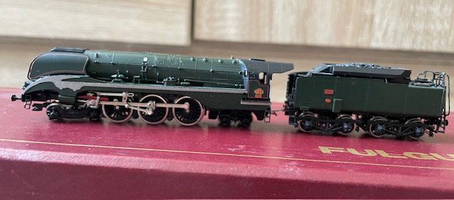 Spur N: FULGUREX SNCF Pacific 232 U.I "La Divine" grün (Neu und ...