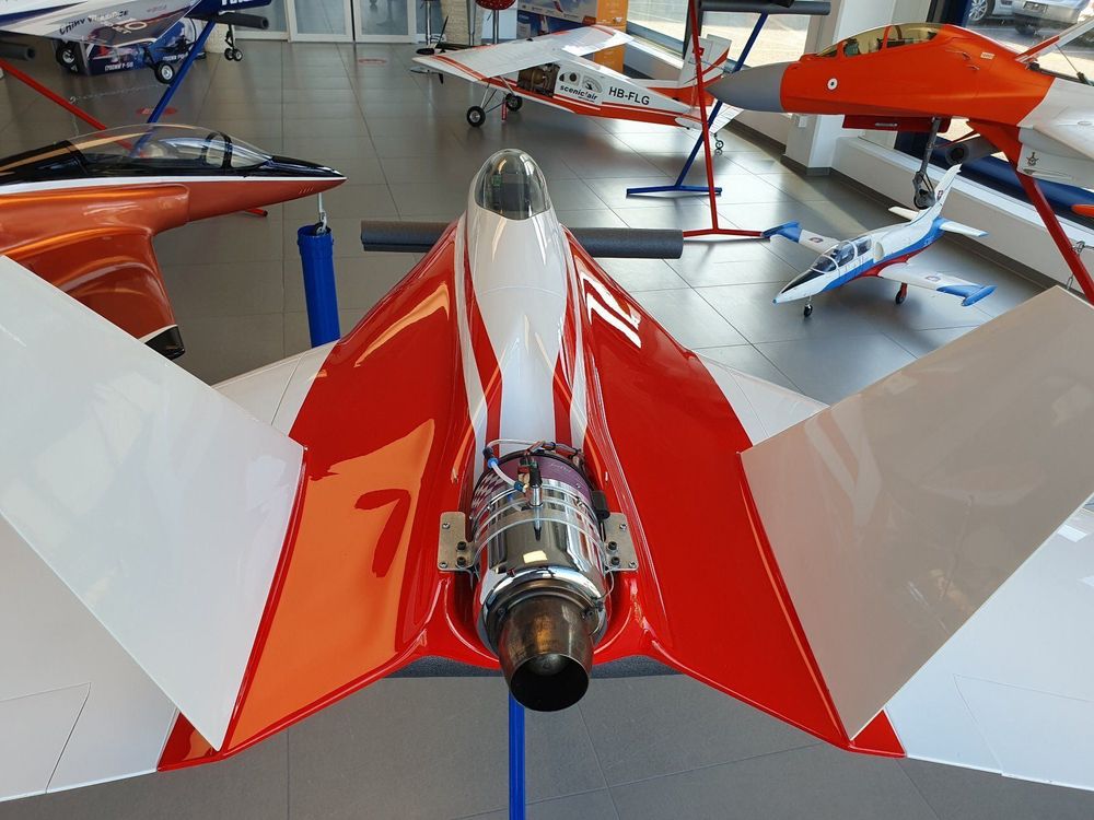 Wild Hornet GFK mit Turbine JetCat P120 (Gebraucht) in Balsthal für CHF ...