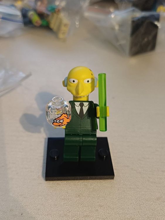 Lego Minifigures The Simpsons Series 1 (71005 - 16) (Gebraucht) in ...