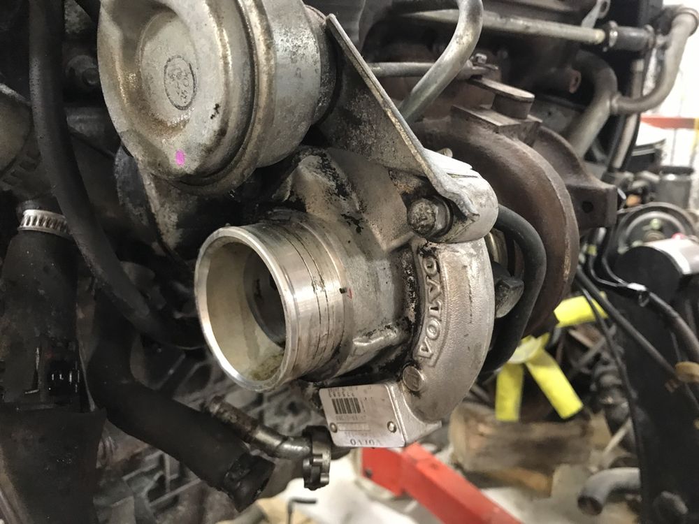 Volvo Motor 5 Zylinder Turbo (B5254T) (Gebraucht) in Bernhardzell für CHF 400 – nur Abholung auf ...