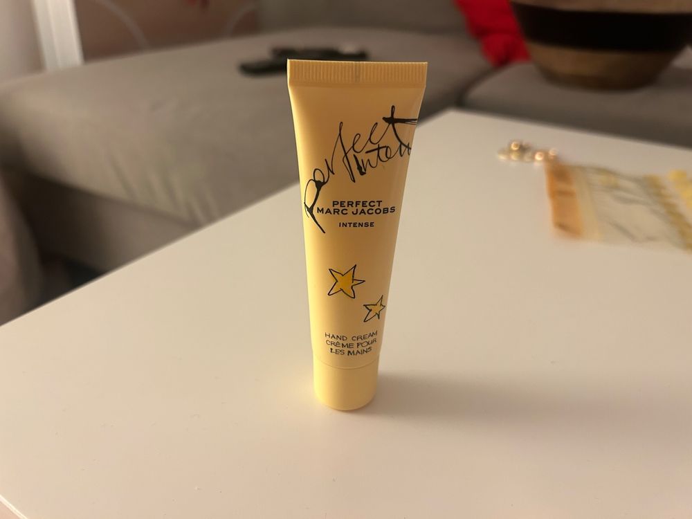 Marc Jacobs Perfect intense hand cream NEW (Neu und originalverpackt) in Muzzano für CHF 6 – mit ...