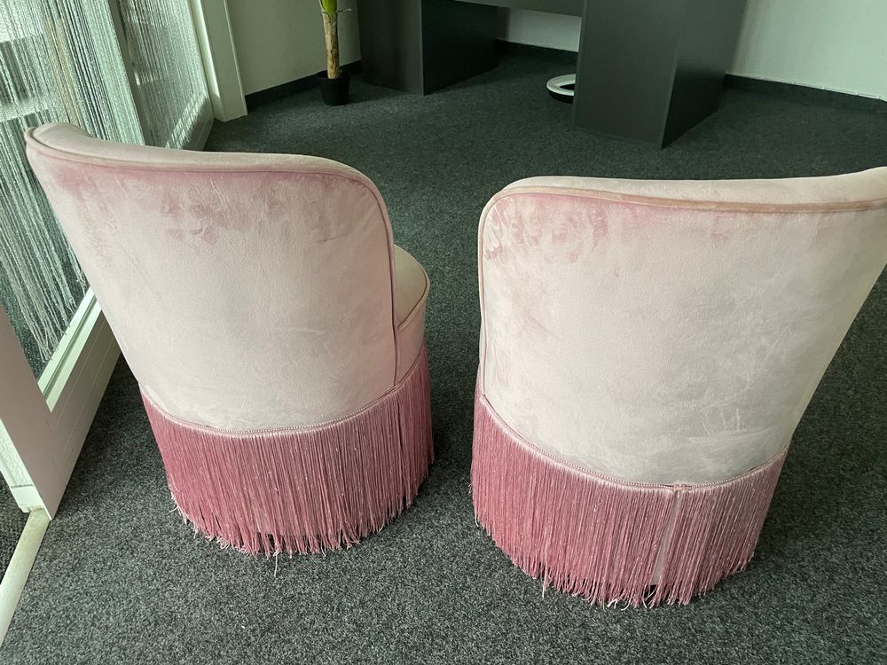 Zwei Sessel mit einem Gratis Tisch nur abholung | Kaufen auf Ricardo