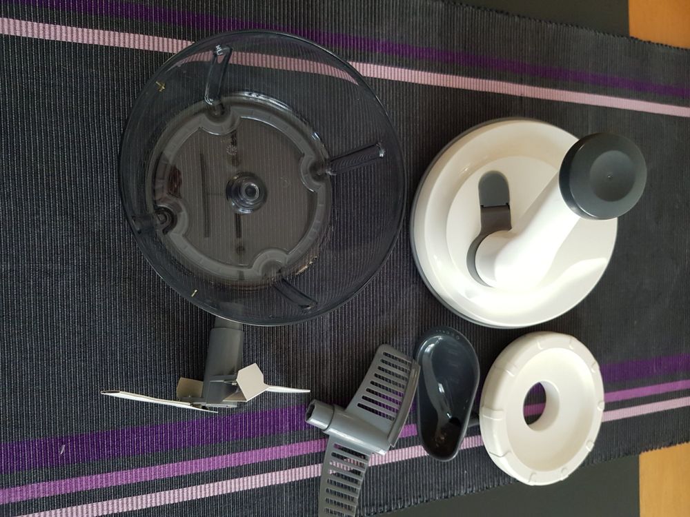 Quick-Chef Tupperware (Gebraucht) in Uetikon am See für CHF 5 – mit ...