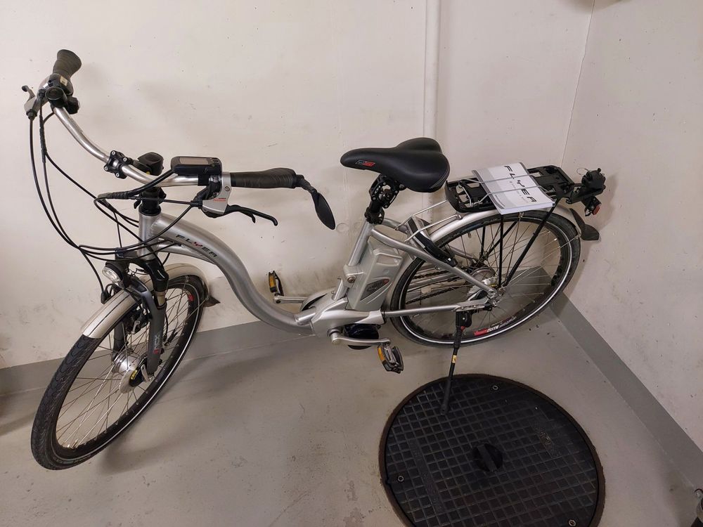 Flyer E-Bike C8 Premium 13, 25km/h, inkl. Einkaufswagen | Kaufen auf Ricardo