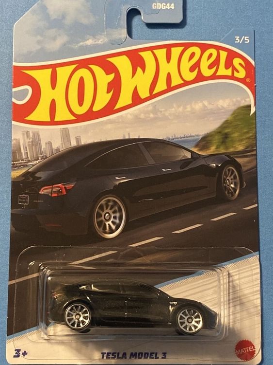 Tesla Model 3 - Hot Wheels 2022 (Neu (gemäss Beschreibung)) in ...