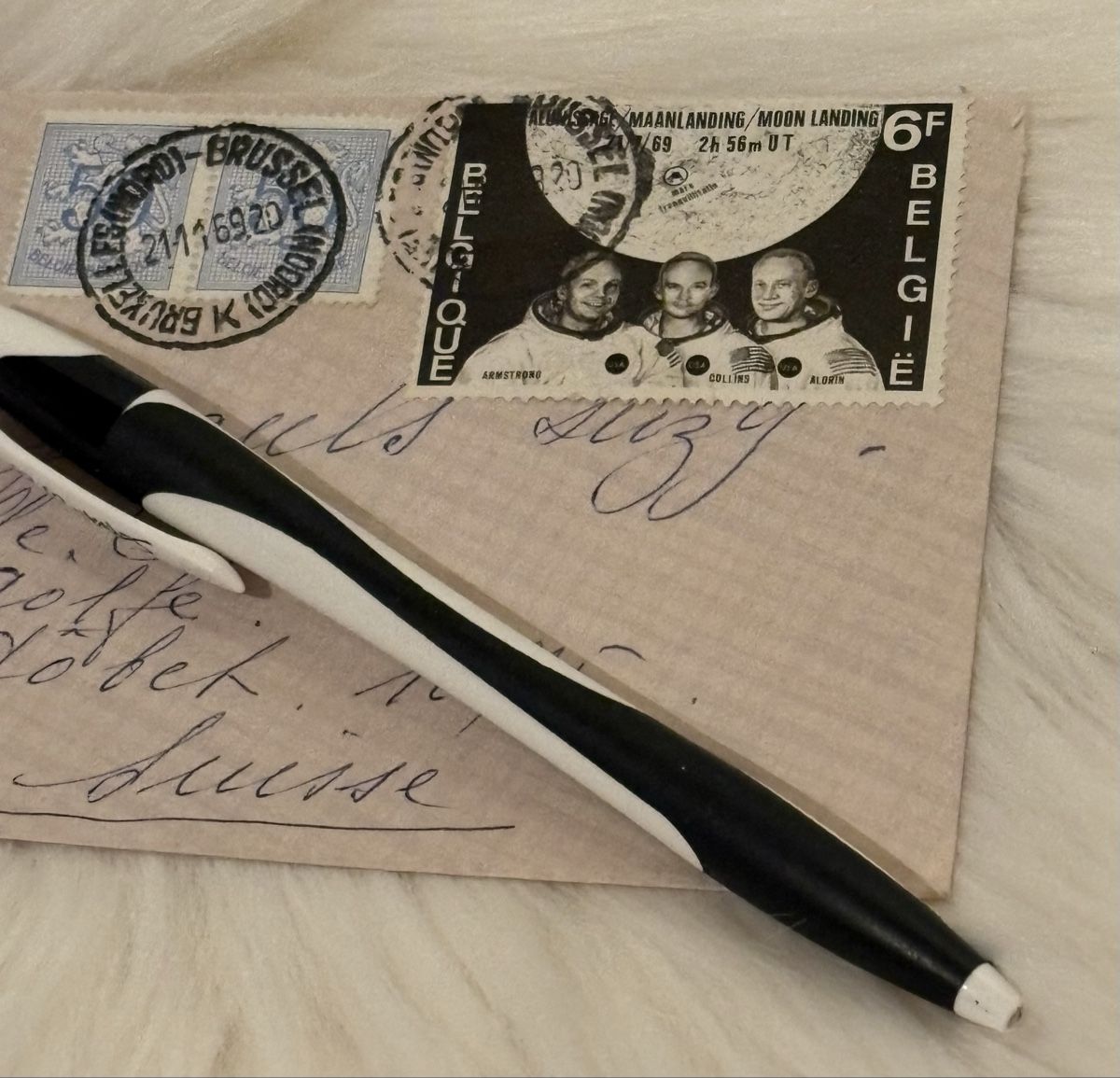 Enveloppe et timbres Belgique pour la Suisse (D'occasion) à Ste-Croix ...