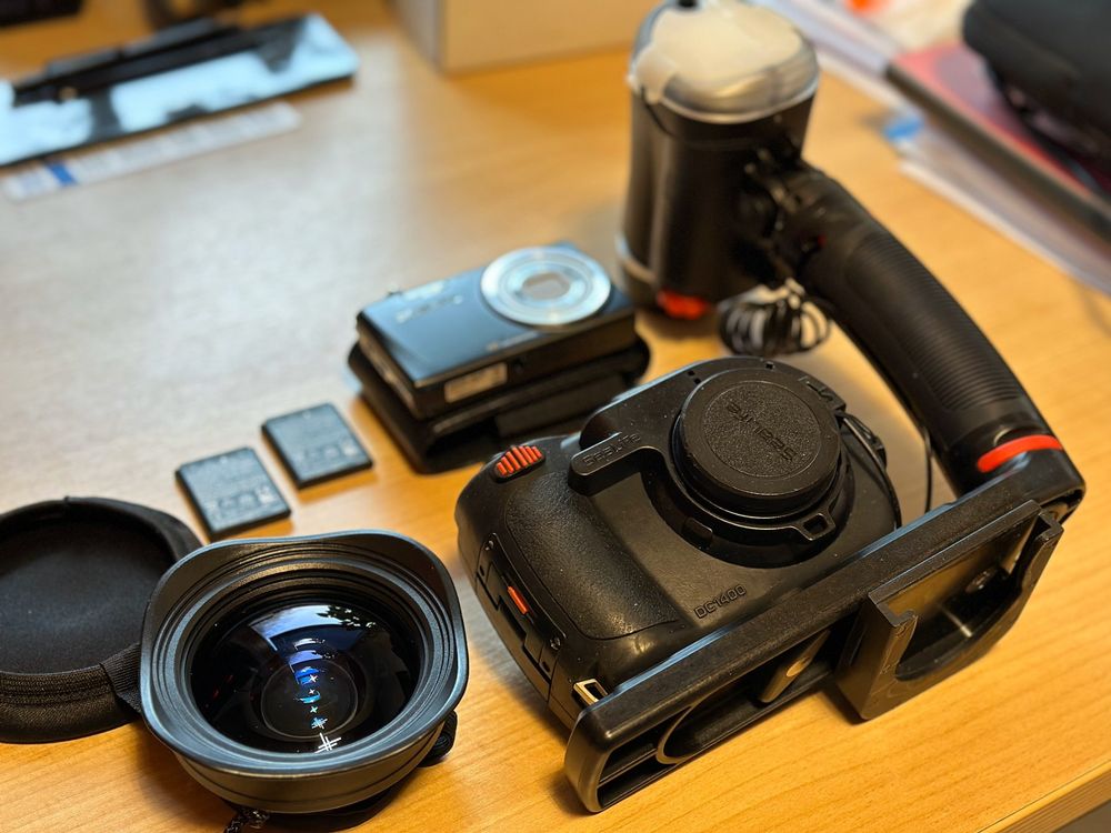 Sealife DC1400, Blitz SL963 und Fisheye SL975 (Gebraucht) in Dulliken ...