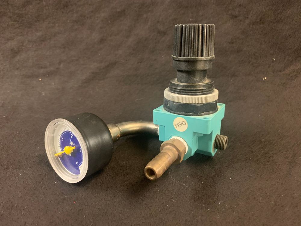 Wilkerson Druckregelventil R00-C2-P00 | Kaufen auf Ricardo