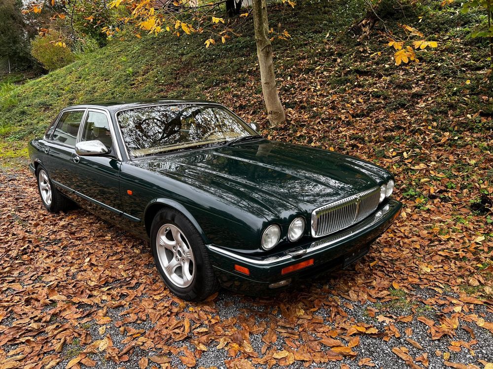 Daimler 6.0 Double Six V12 | Kaufen auf Ricardo