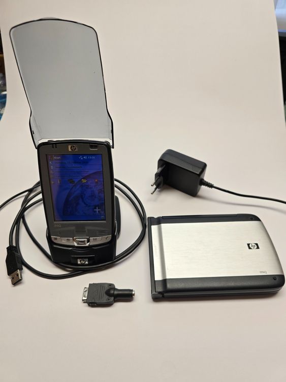 HP IPAQ2750 (2005) mit Foldable Keyboard und Craddle (Gebraucht) in ...