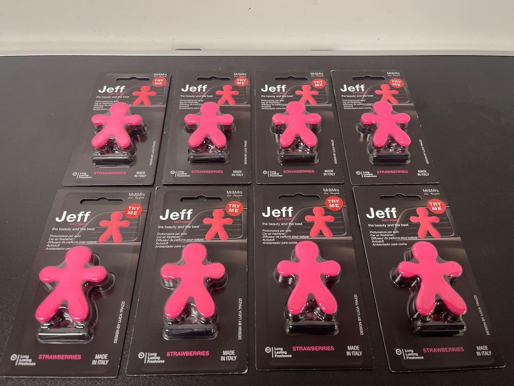 Neu Auto Duft Lufterfrischer Mr&Mrs Jeff Strawberries (8x) (Neu und originalverpackt) in Inwil ...