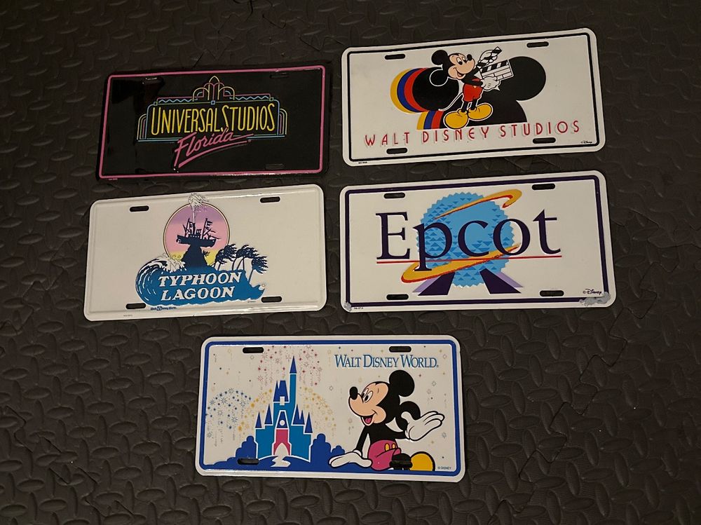 5 x vintage number plates - Disney, Epcot, Universal Studios | Kaufen ...