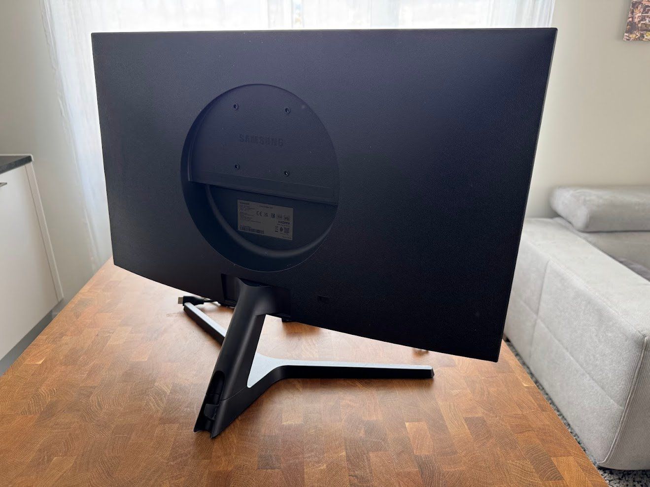Samsung LU28R55 - UHD 4K - Tres bon état (Gebraucht) in La Tour-de ...