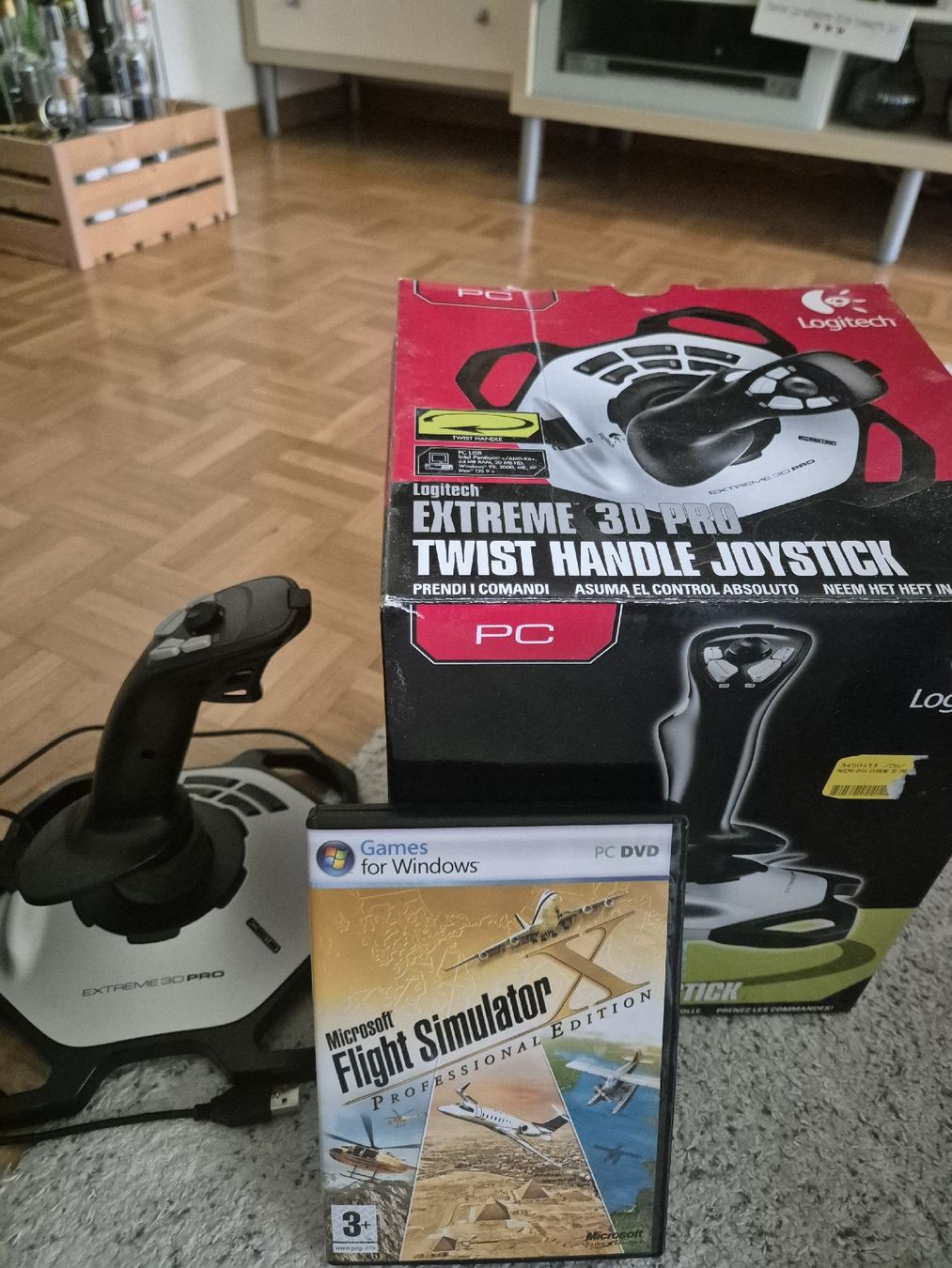 Logitech Extreme 3D Pro Joystick, like new, with game! (Neu (gemäss ...