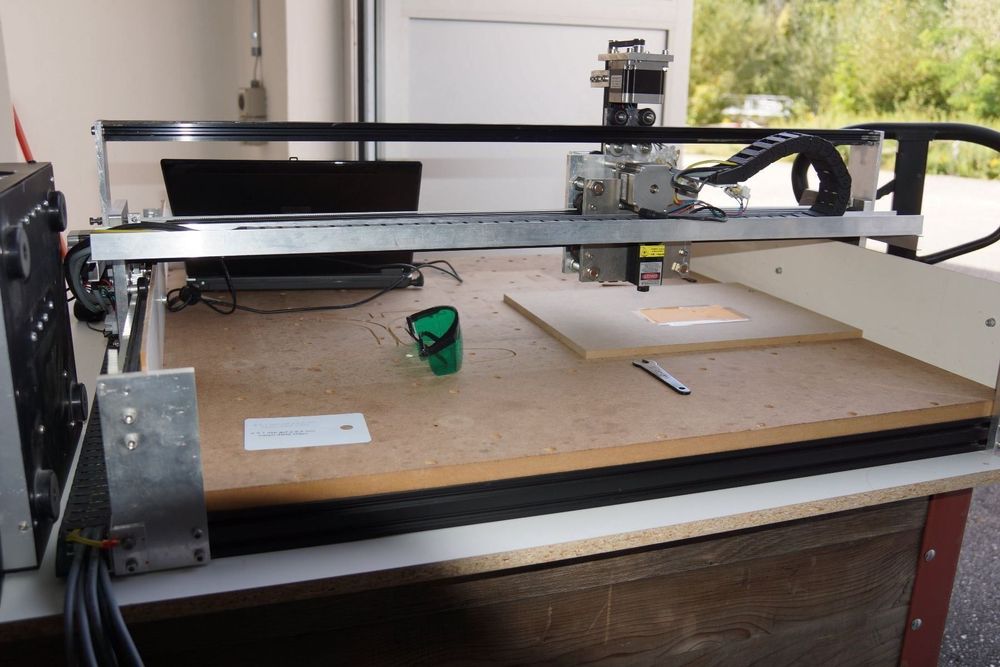 CNC Portalfräse, Fräse, Laser, Cutter (Usato) a Suhr per CHF 2800 – con ...