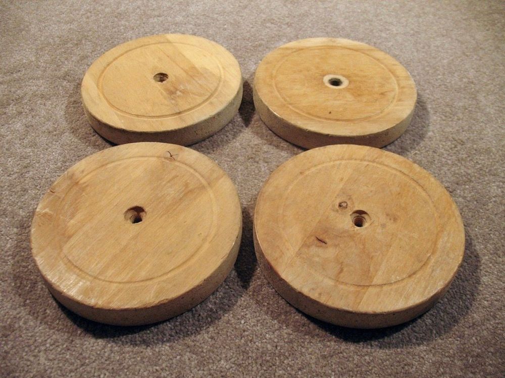 4 Holz Räder Massiv Buche für Fahrzeuge Wagen Basteln (Gebraucht) in ...