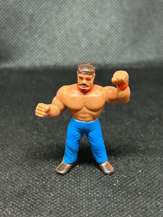 Vintage mini figure wrestler (Gebraucht) in Lausanne für CHF 7 – nur ...