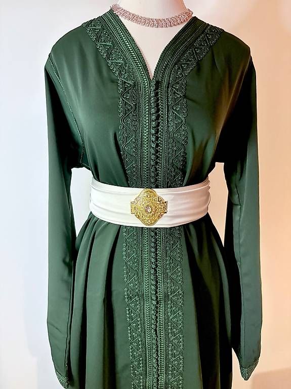 KAFTAN ÉMERAUDE AVEC MDAMMA BLANC (D'occasion) à Soral pour CHF 190 ...