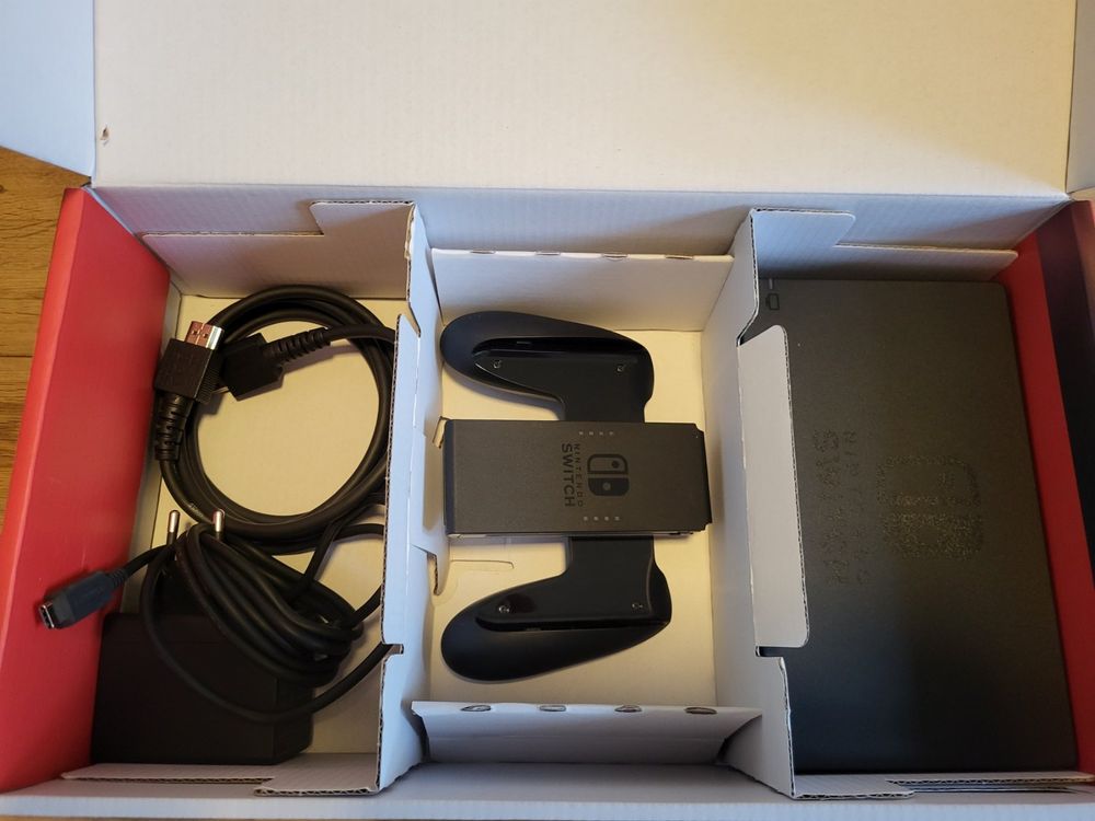 Nintendo Switch inkl. OVP (Gebraucht) in Niederurnen für CHF 201 – mit ...