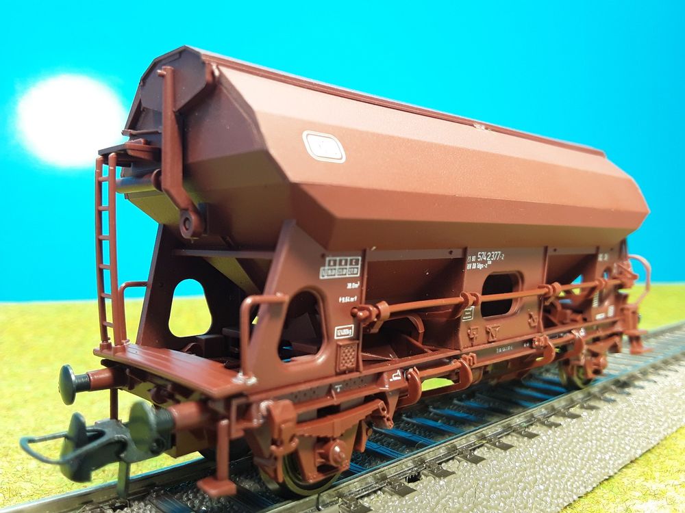 Roco 44341A _ Seitenentladewagen mit Ladung _ Spur H0 | Kaufen auf Ricardo