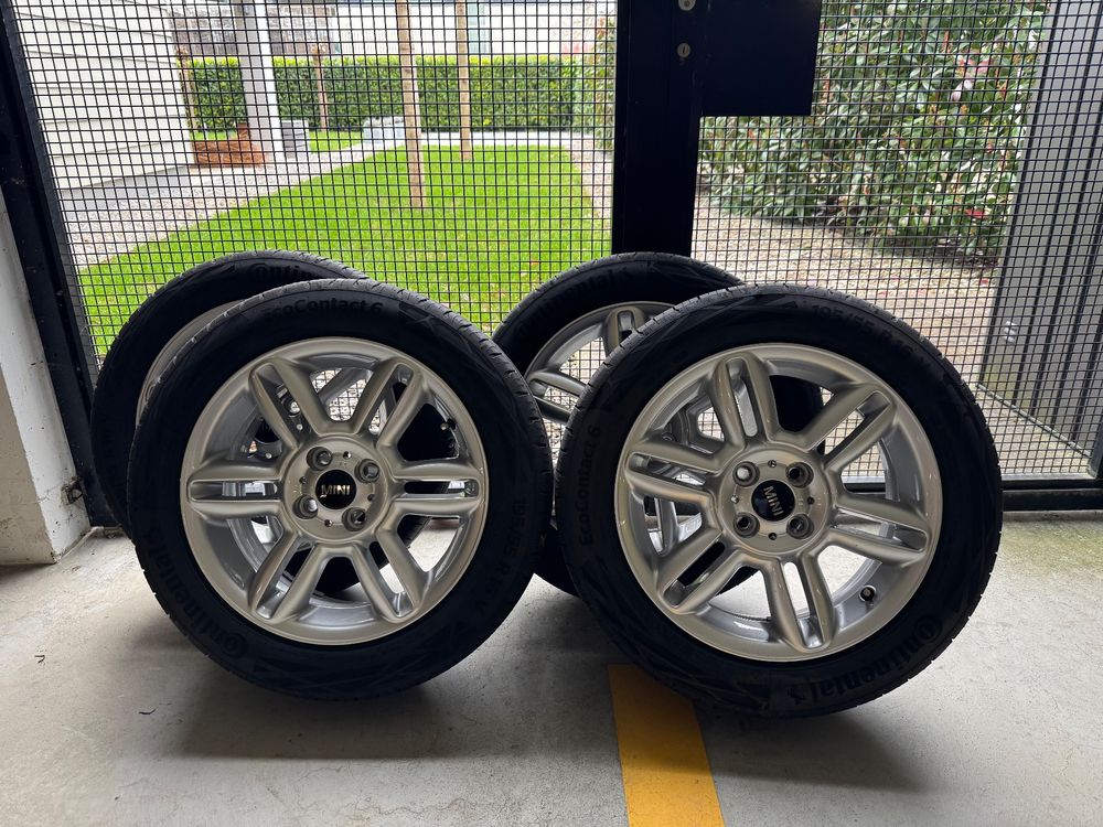 Mini Cooper Felgen mit Sommerreifen (Gebraucht) in Buonas für CHF 200 ...