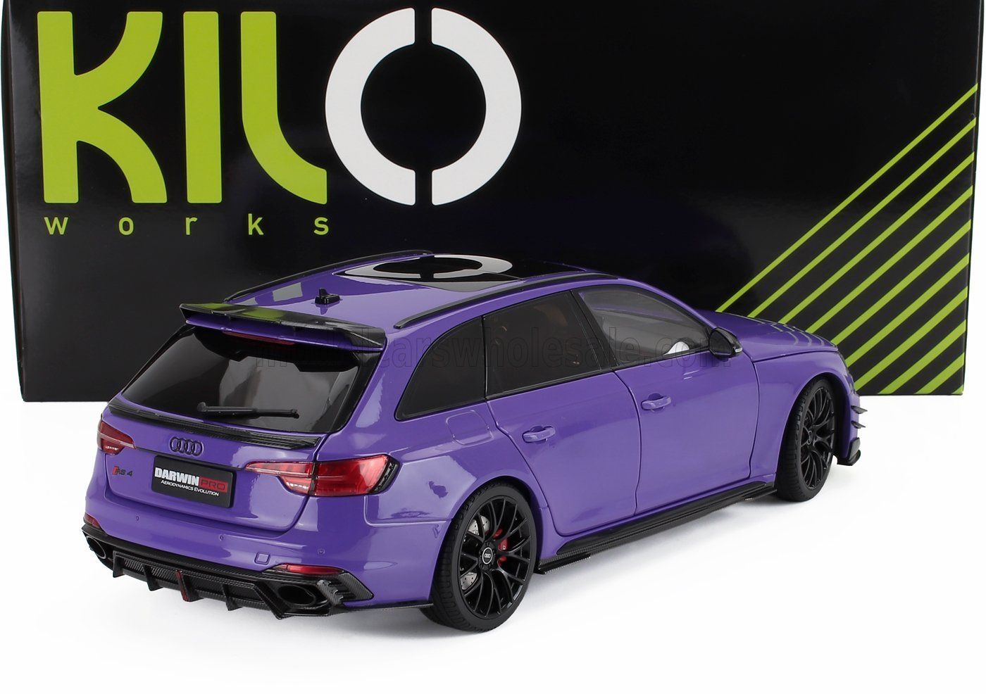 AUDI RS4 DARWIN PRO (B9) AVANT 2020 purple 1/18 NZG NEU (Neu und ...