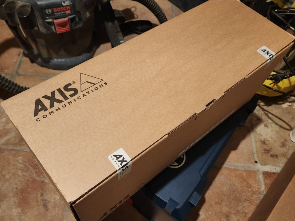 Axis P1275-E Netzwerkkamera (Neu und originalverpackt) in Beringen für ...