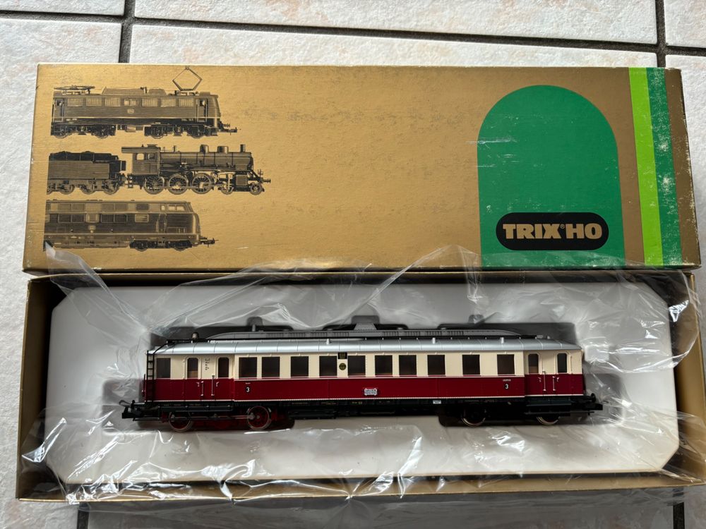 Trix 52 2469 00 Dieseltriebwagen VT 858 der DRG | Kaufen auf Ricardo