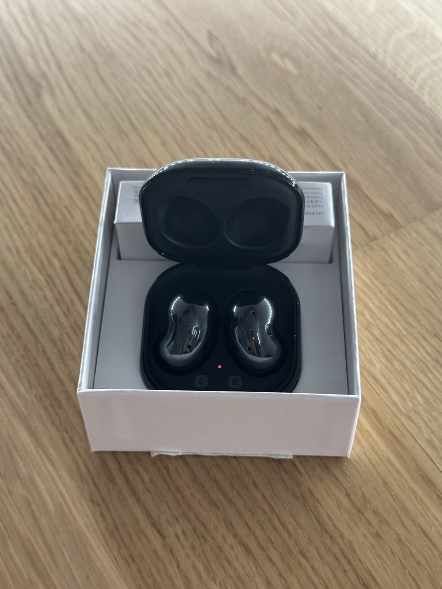 Samsung Galaxy Buds Live – Comme neufs, boîte d’origine (Neuf (Voir ...