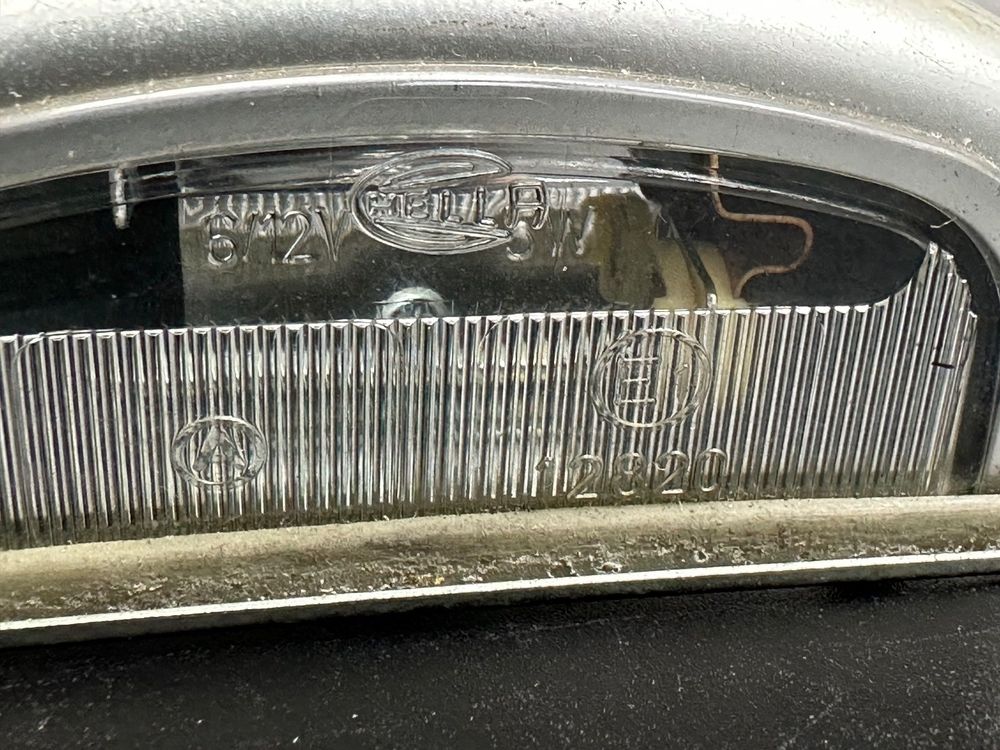 Alte Kennzeichenleuchte, HELLA 12820, Metallausführung | Kaufen auf Ricardo