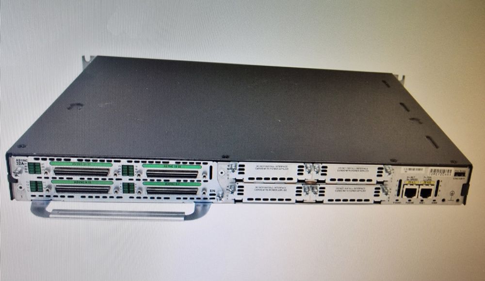 Cisco 2811 Router + Async 32A Modul (Gebraucht) in Gerlafingen für CHF ...