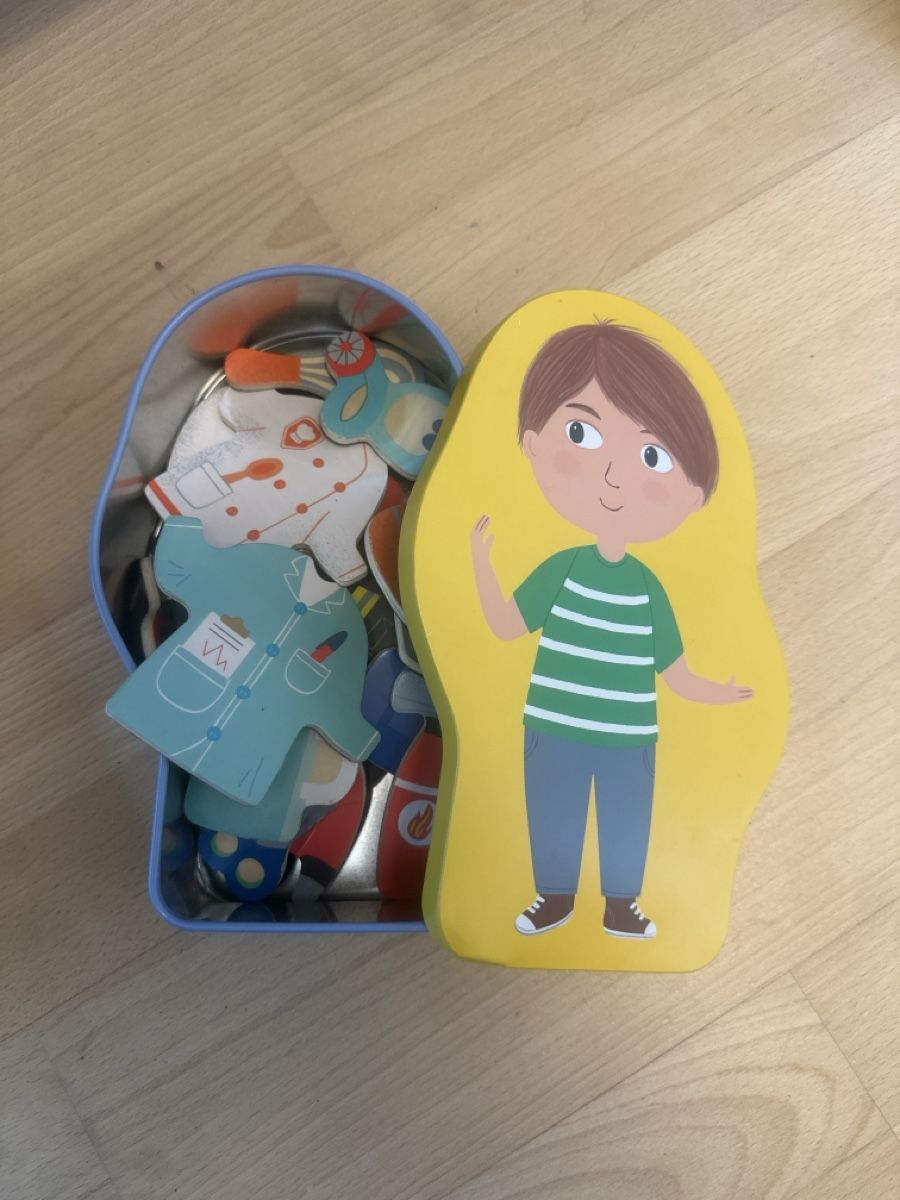 Djeco Inzebox Jobissimo magnetic dress-up puzzle game (Gebraucht) in ...