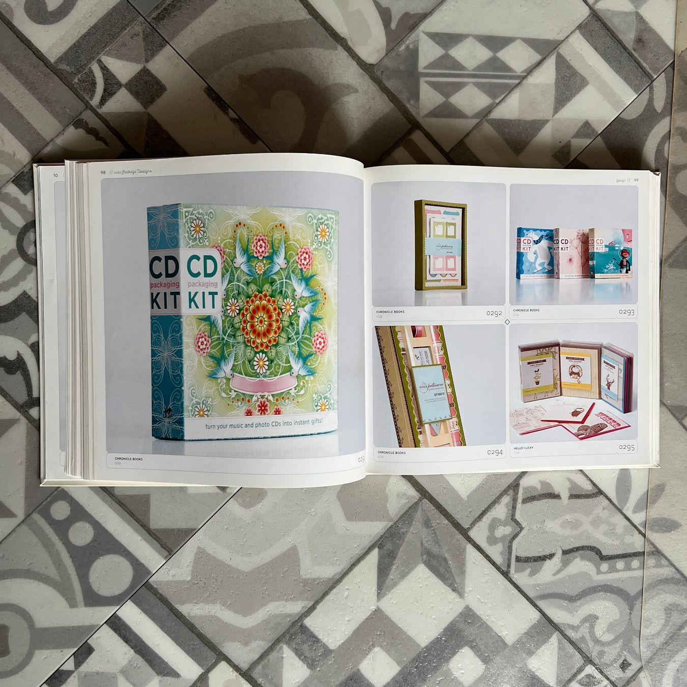 Graphic design / 1000 Package Design (D'occasion) à Arzier - Le Muids ...