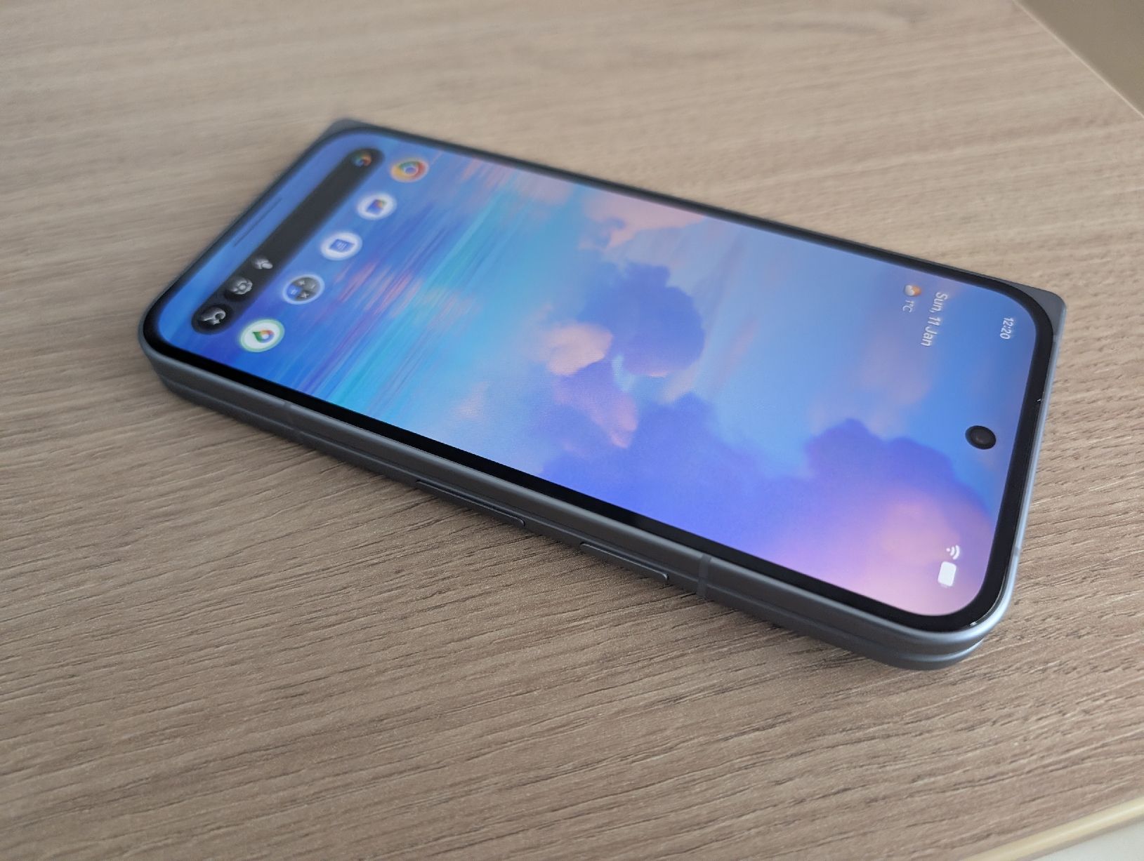 Pixel 10 Pro Fold 256GB (Moonstone) Like New + Box (Neu (gemäss ...