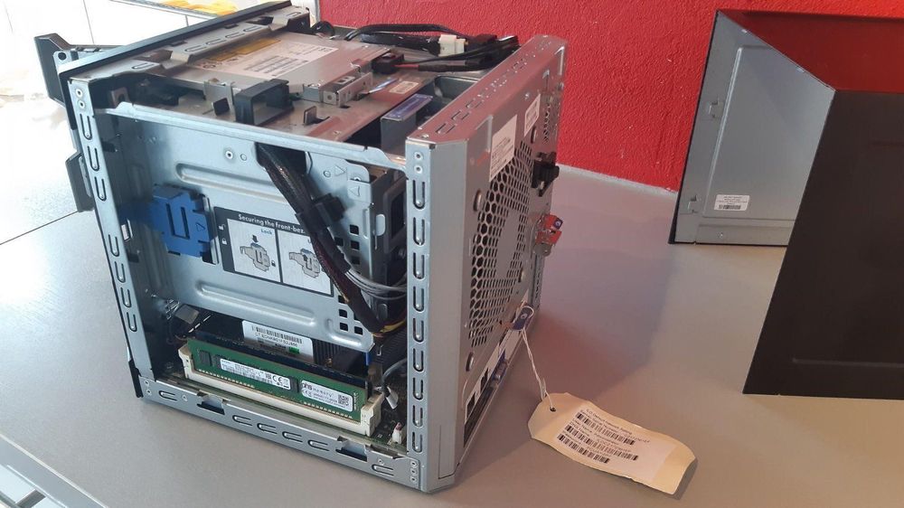 HPE ProLiant MicroServer Gen8 (Gebraucht) in Horn für CHF 320 – mit ...