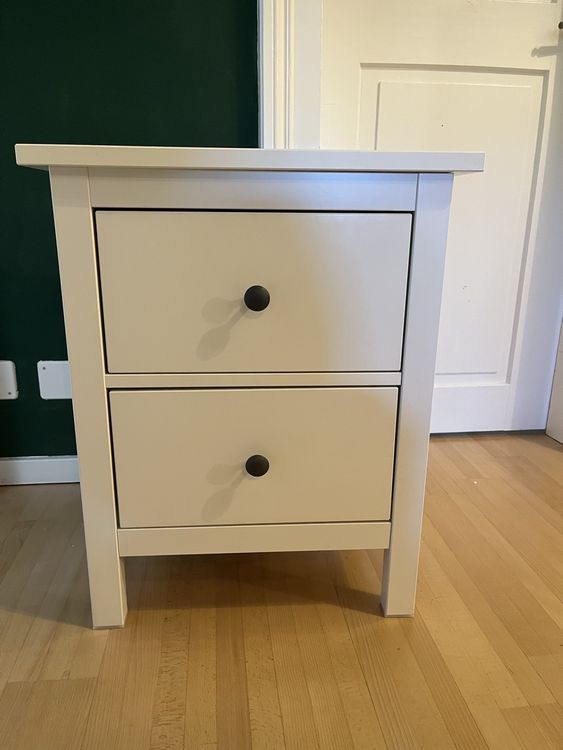 Nachttisch mit zwei Schubladen, Ikea Hemnes, Top Zustand! | Kaufen auf Ricardo