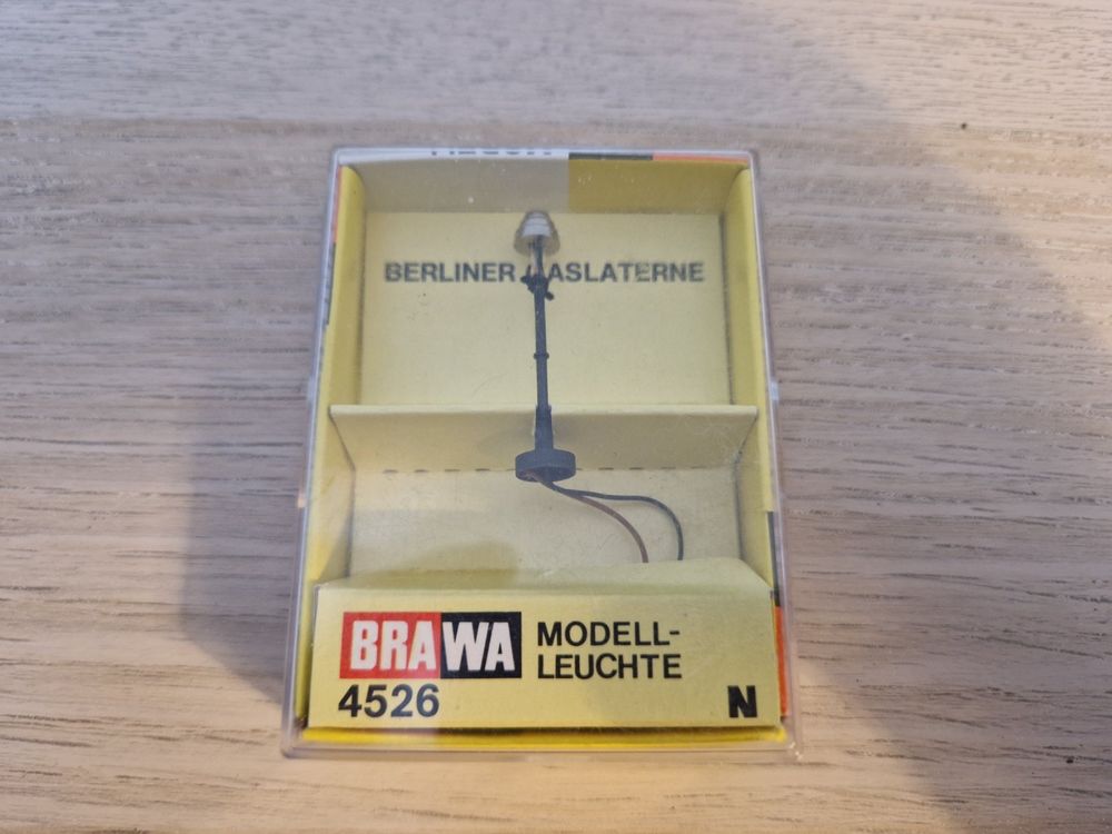 Brawa N 4526 Berliner Gaslaterne OVP NEU (Neu und originalverpackt) in ...
